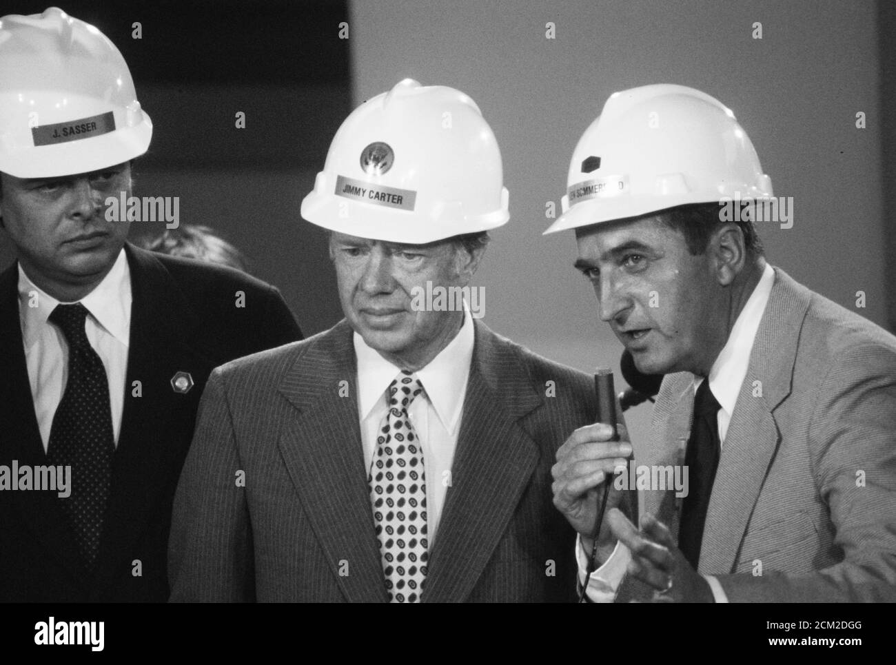 President Jimmy Carter and Rosalynn Carter tour a reactor at the Oak ...