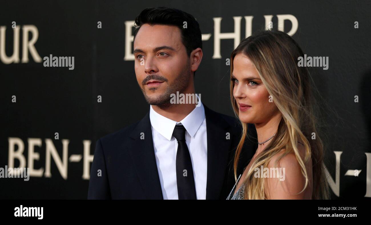 Jack huston and shannan click hi-res stock photography and images - Alamy