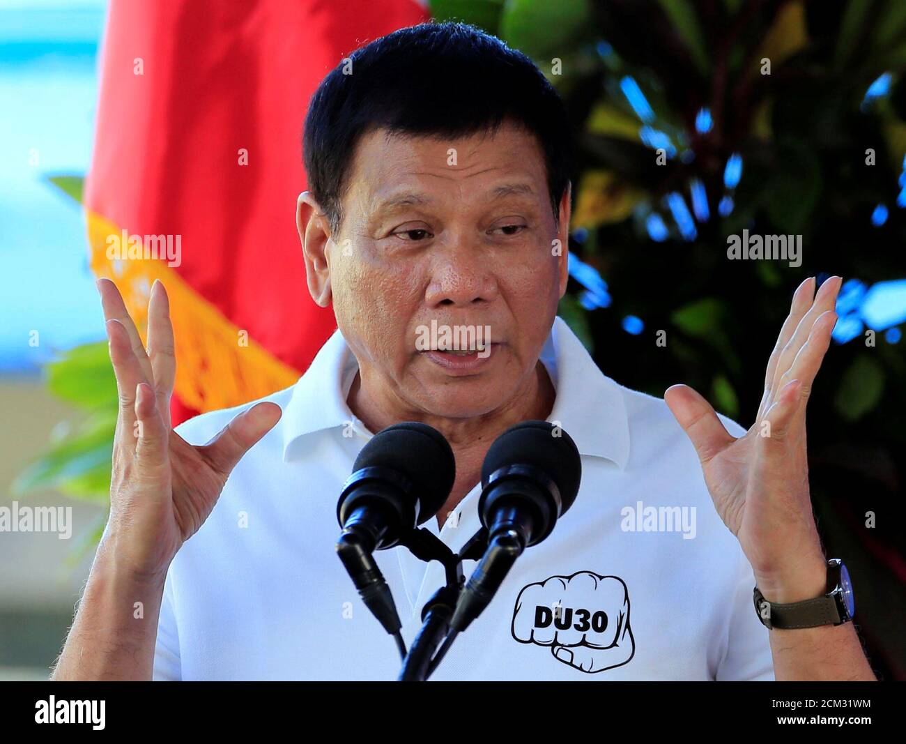 Rodrigo duterte speech philippine 2016 hi-res stock photography and ...