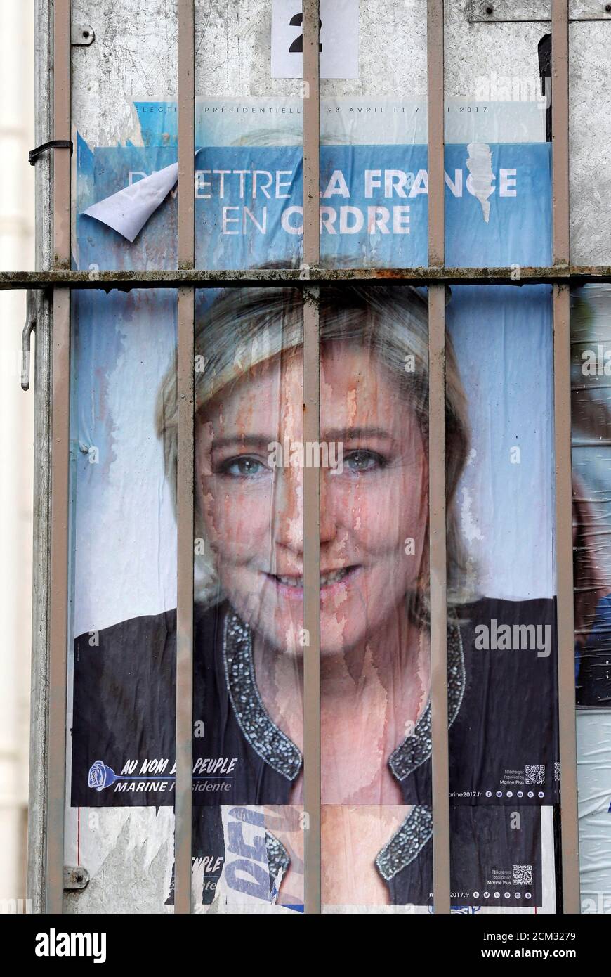 Campaign poster marine le pen hi-res stock photography and images - Alamy