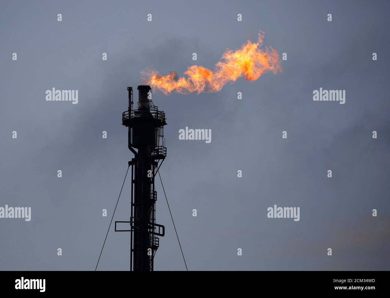 Gas Flares High Resolution Stock Photography and Images - Alamy