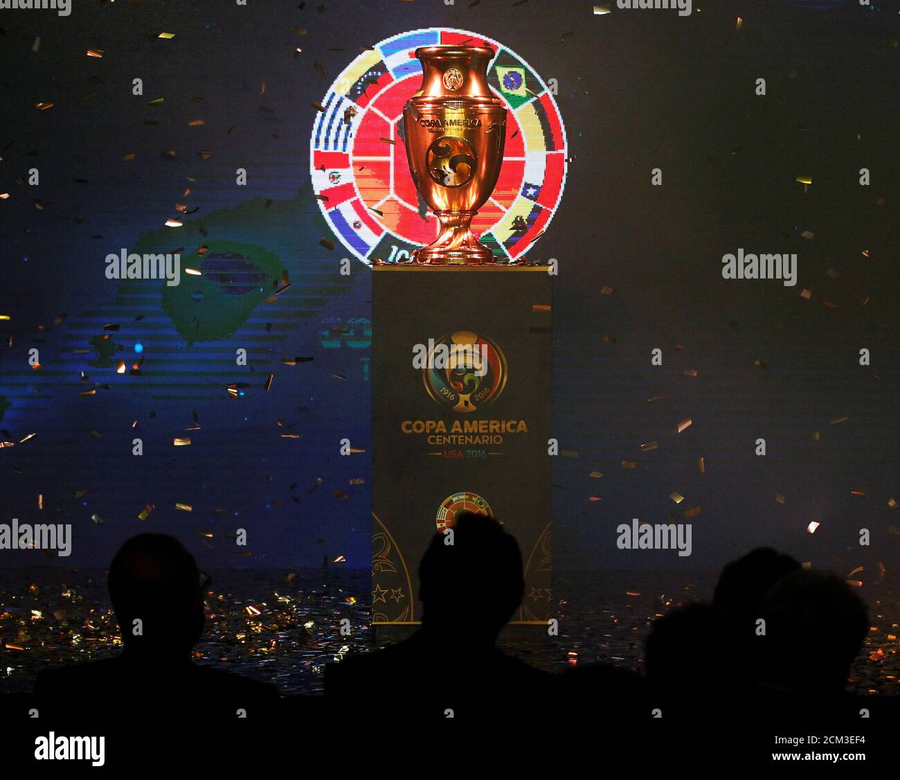 Copa america centenario trophy hi-res stock photography and images - Alamy