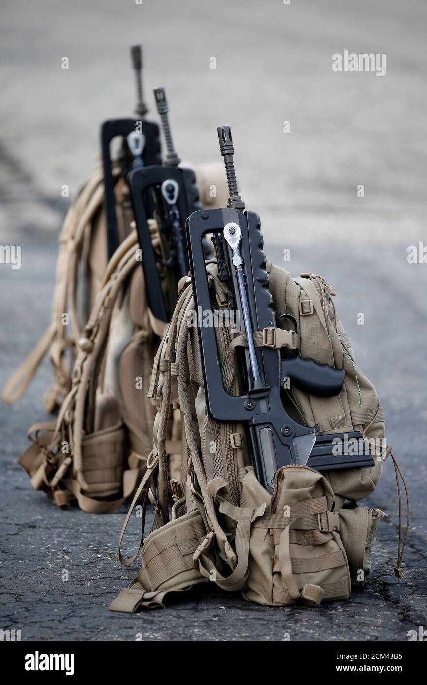 Famas High Resolution Stock Photography and Images - Alamy