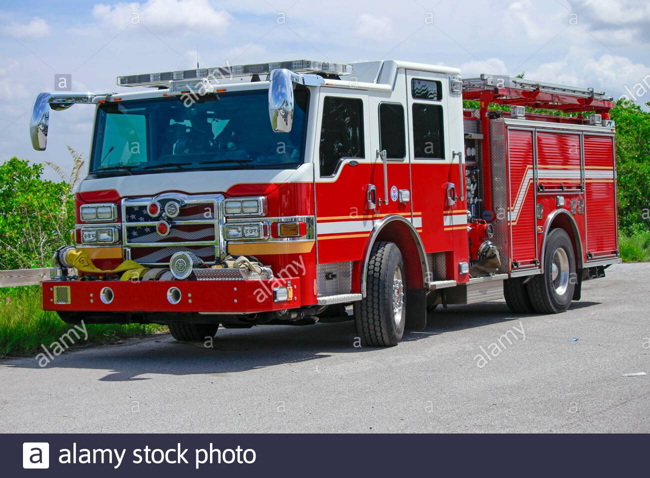 Fire Appliance Firefighter High Resolution Stock Photography and Images ...