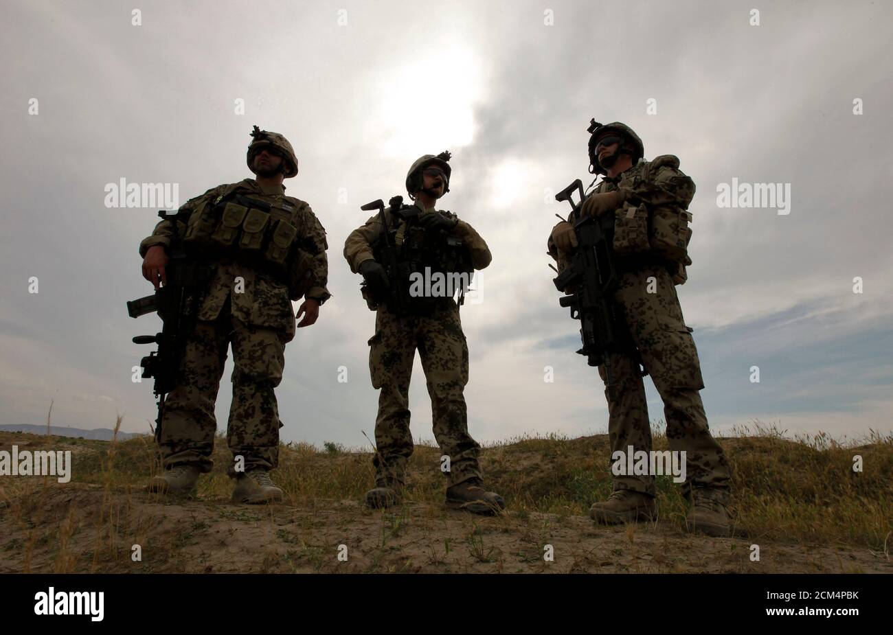 Qrf Soldiers High Resolution Stock Photography and Images - Alamy