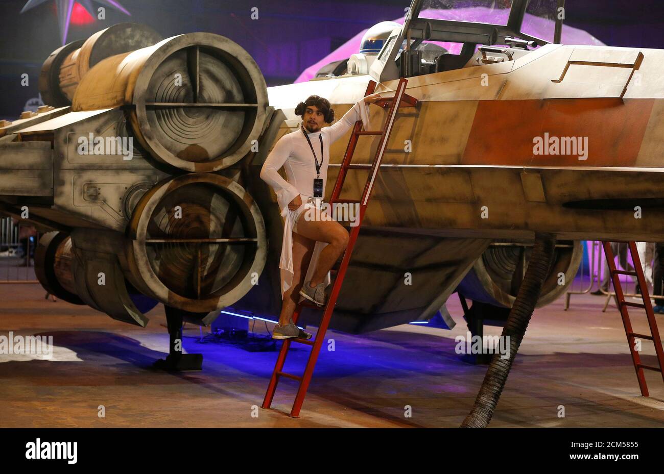 Princess leia in star wars hi-res stock photography and images - Alamy