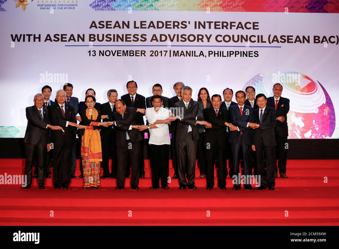 31st southeast asian nations summit hi-res stock photography and images ...