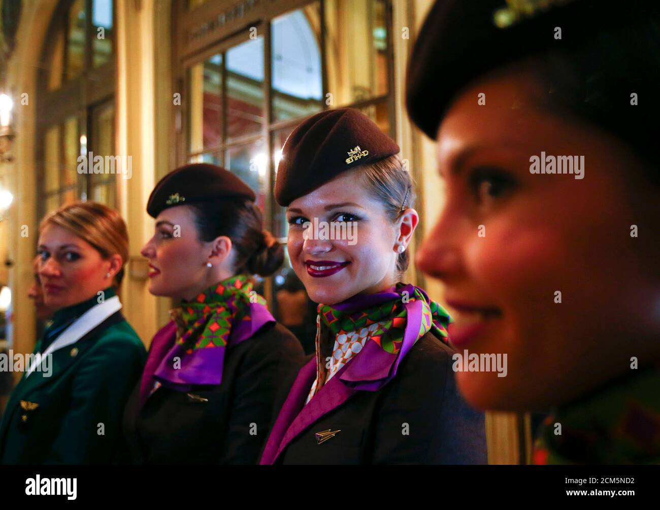 Etihad flight attendant hi-res stock photography and images - Alamy