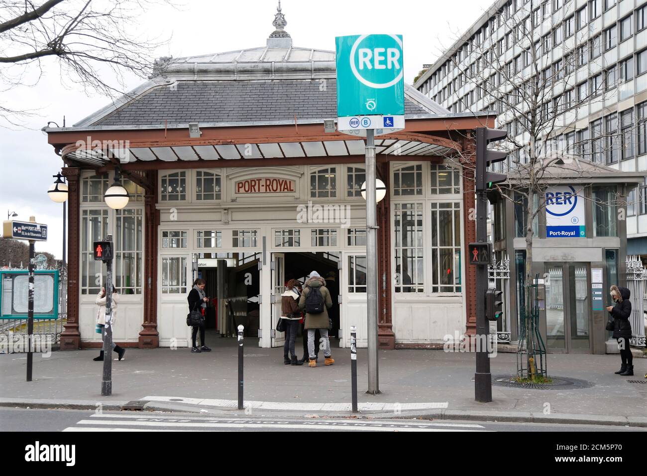 Port royal rer station hi-res stock photography and images - Alamy
