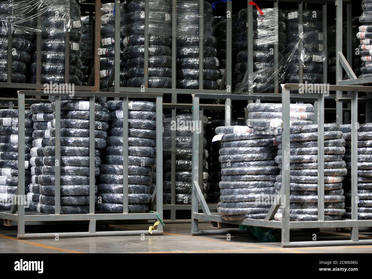 Tyre factory china hi-res stock photography and images - Alamy