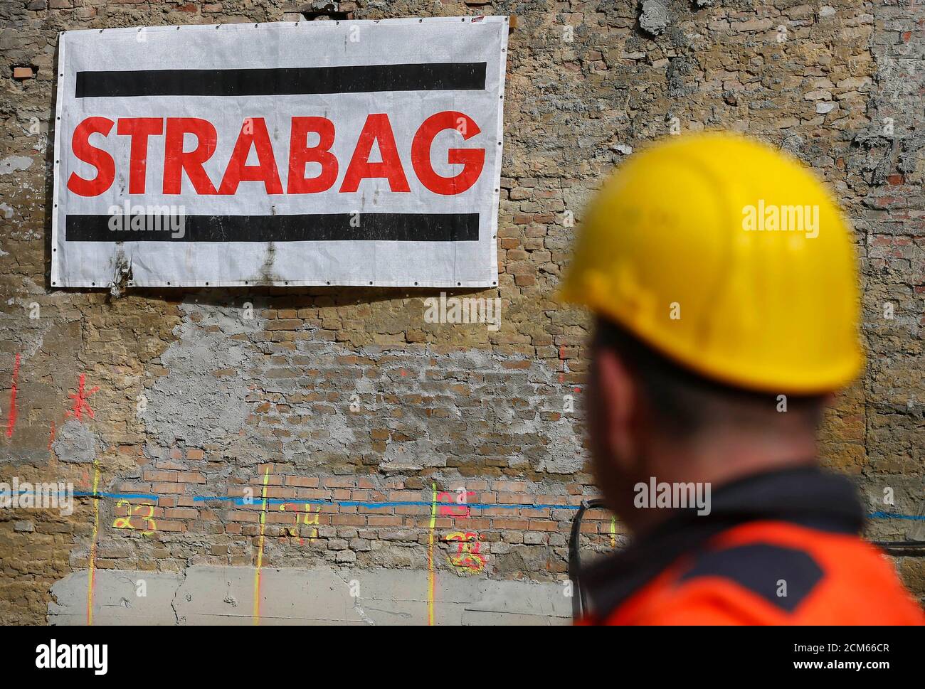Logo strabag hi-res stock photography and images - Alamy
