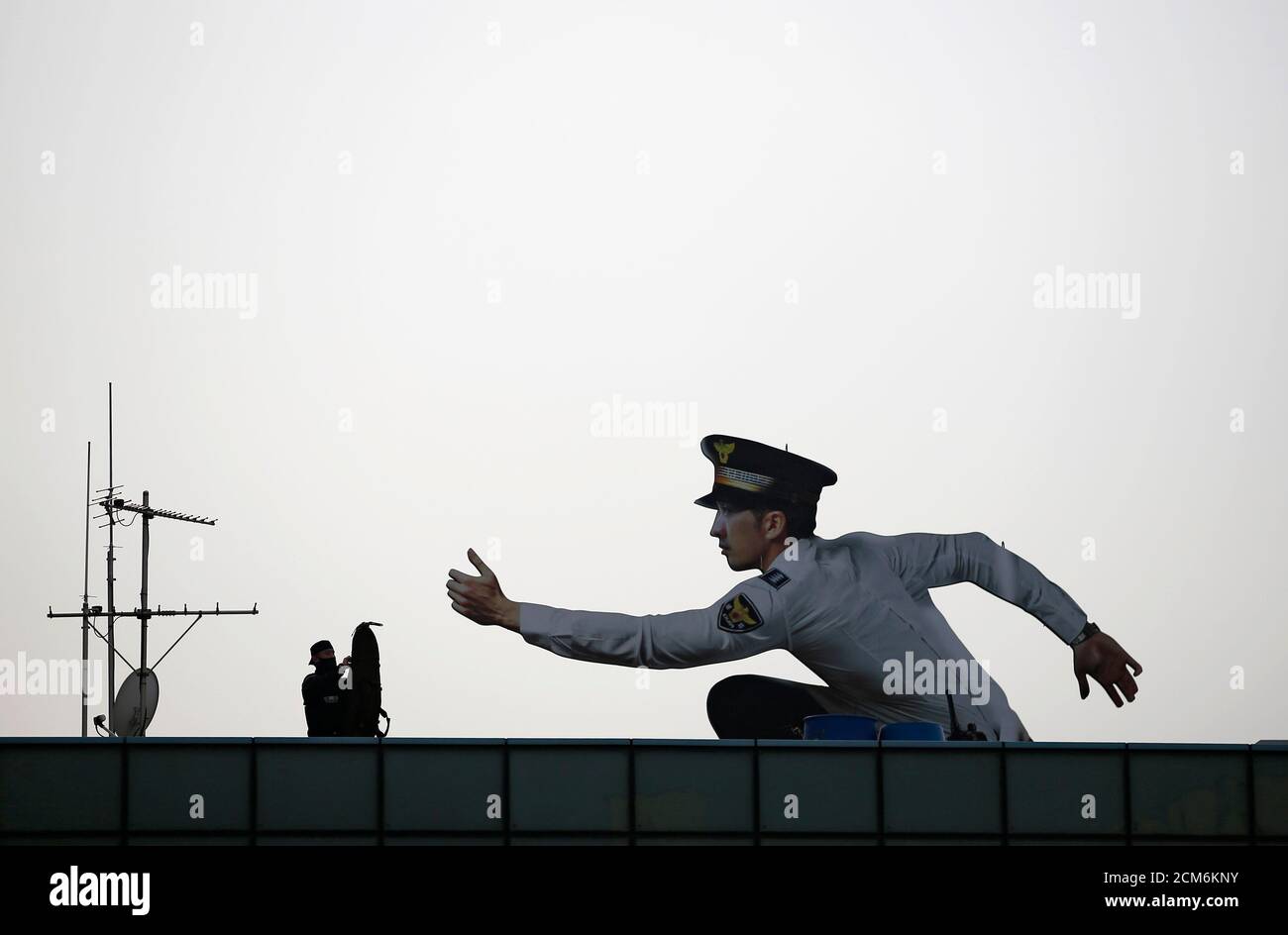 Police swat sniper hi-res stock photography and images - Alamy