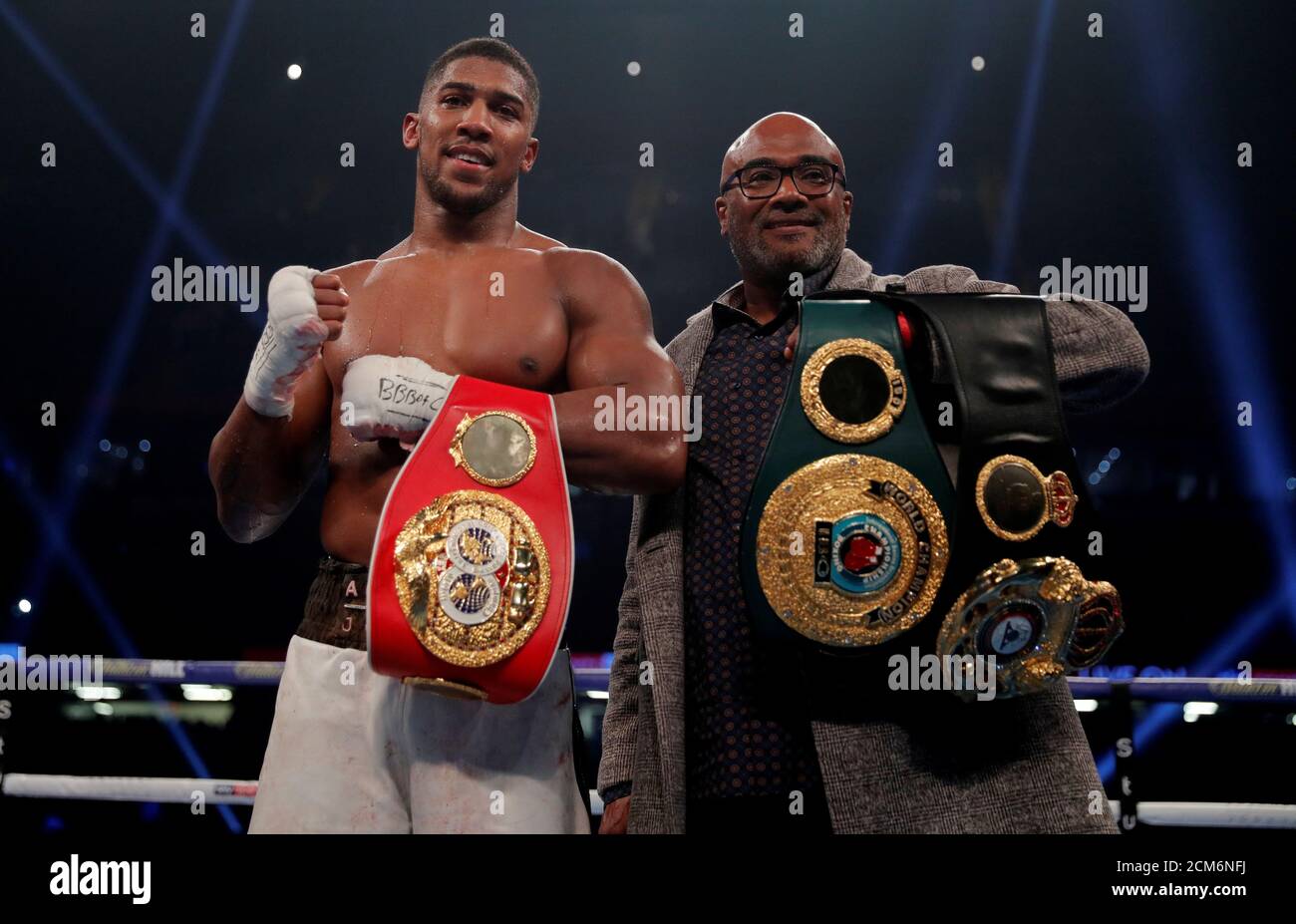 Father robert joshua hi-res stock photography and images - Alamy