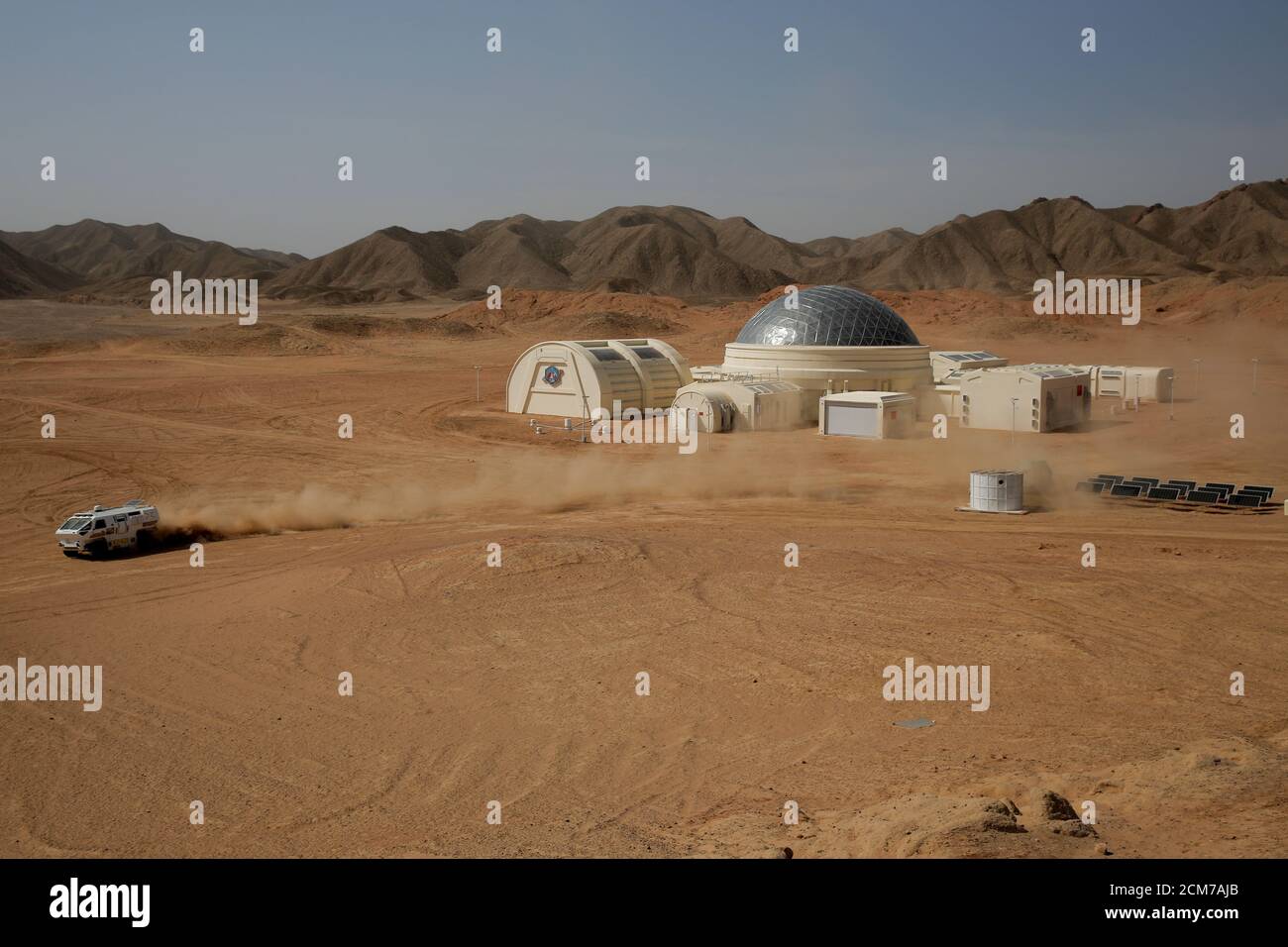 Simulation vehicle hi-res stock photography and images - Alamy