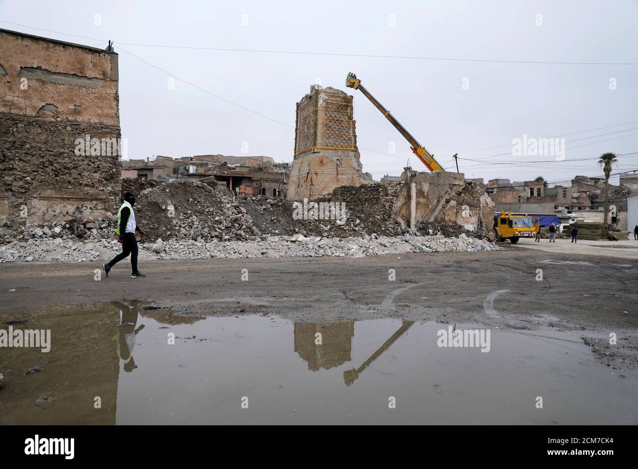 Al nuri grand mosque hi-res stock photography and images - Alamy