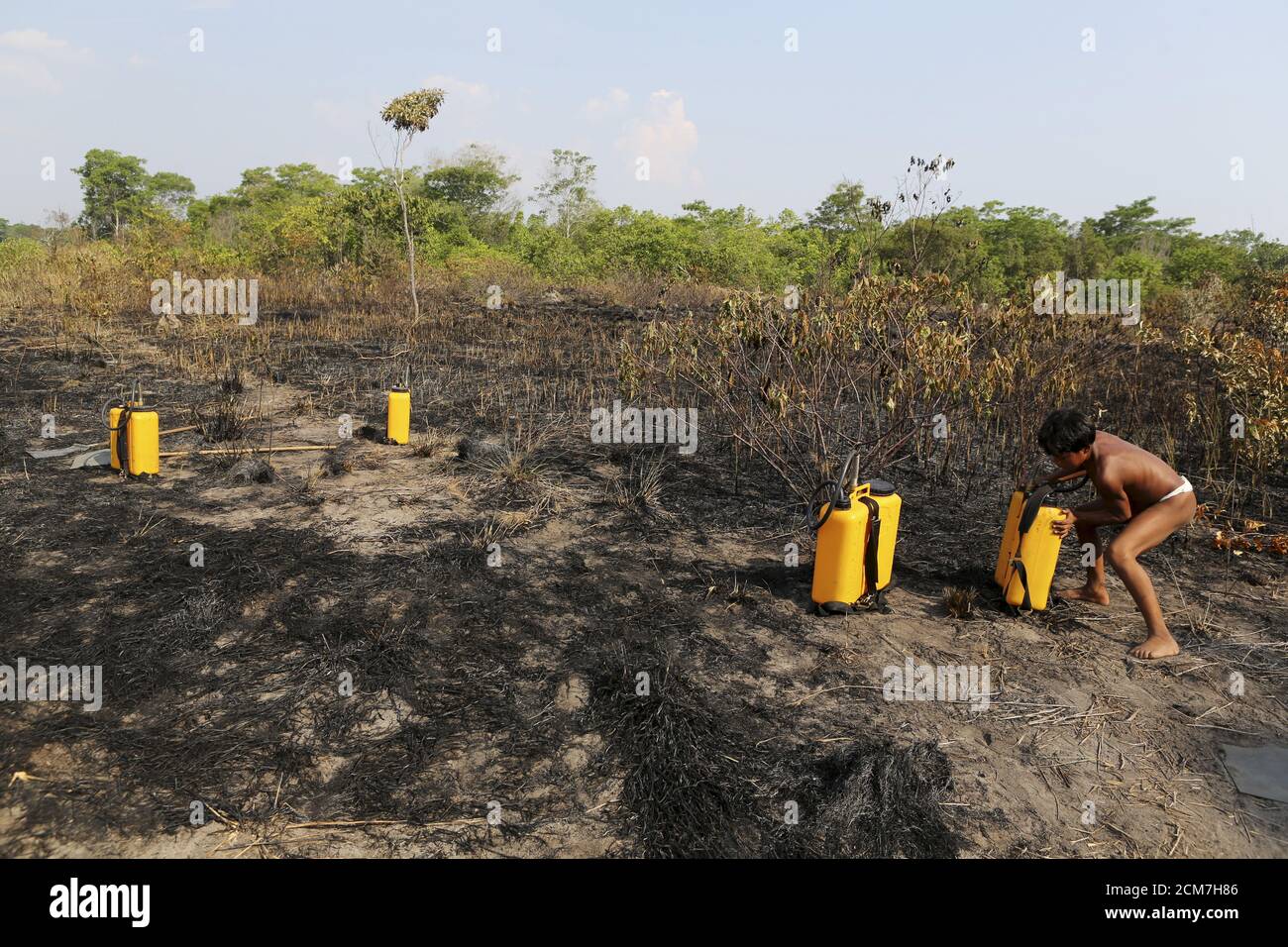 Kamayura tribe in the xingu hi-res stock photography and images - Alamy