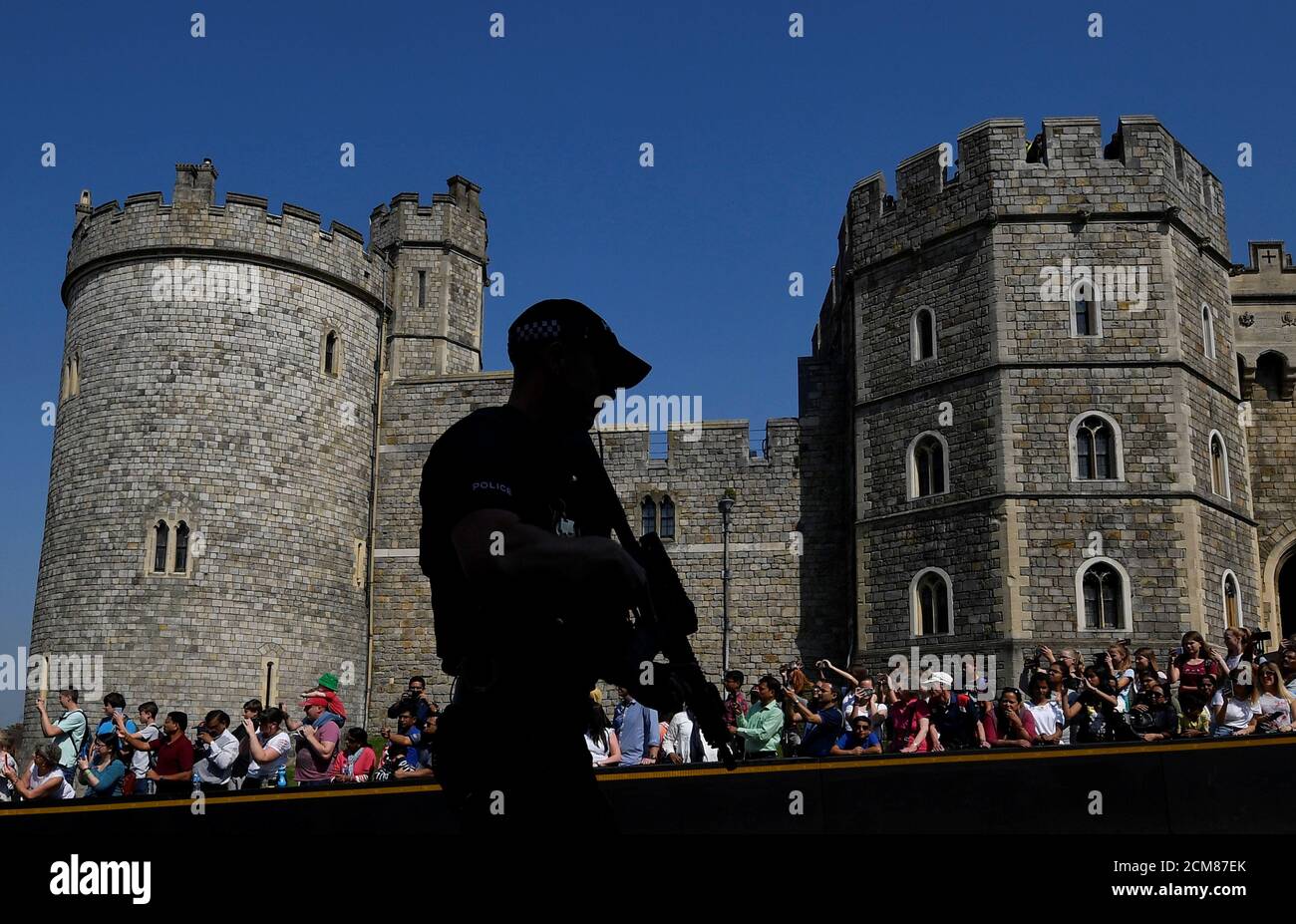 Armed Police Outside Windsor Castle High Resolution Stock Photography ...