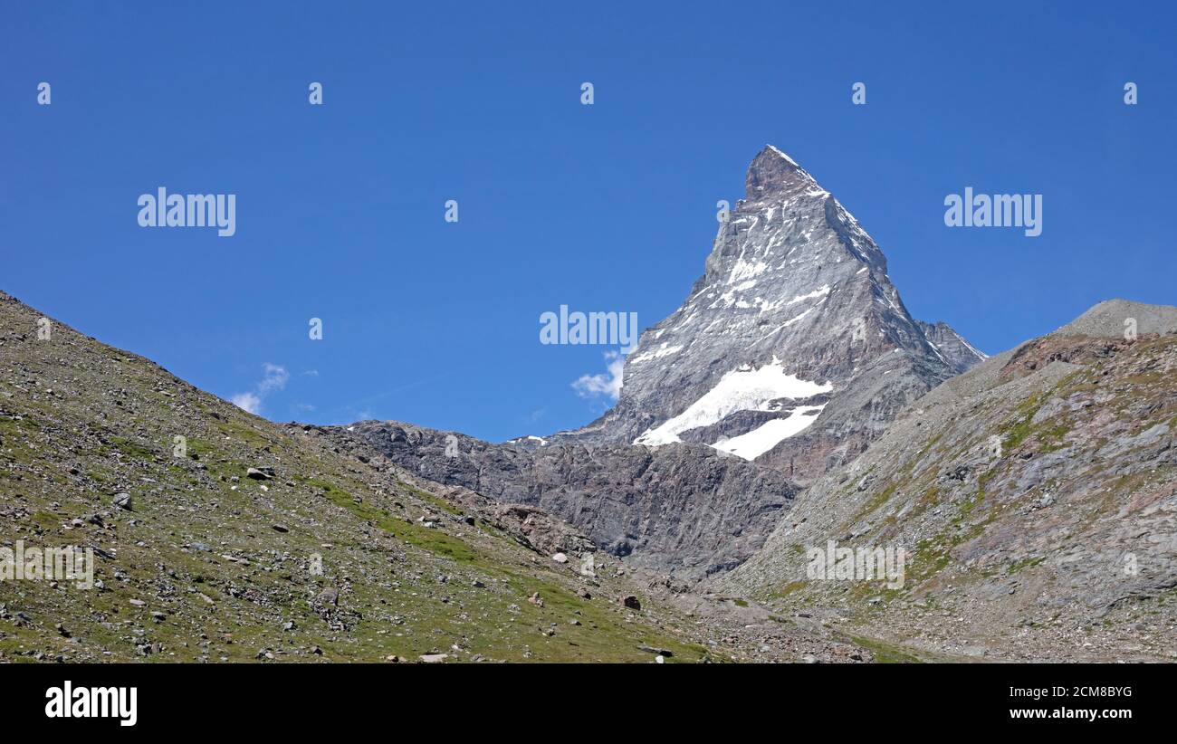 The Matterhorn, the iconic emblem of the Swiss Alps, summertime Stock ...