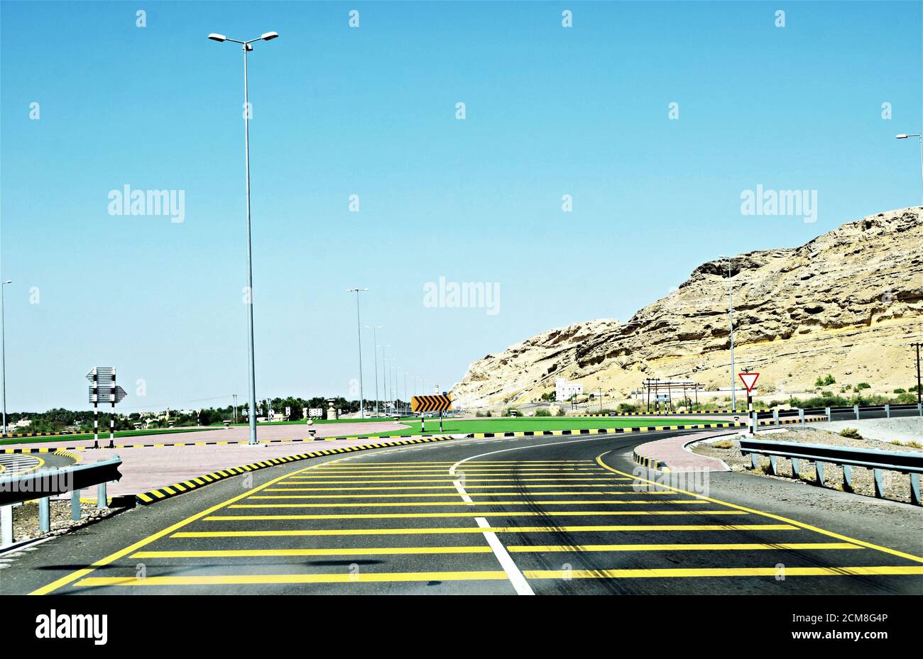 Oman to Nizwa city highway road travel. Muscat, Oman : 24-09-2020 Stock ...