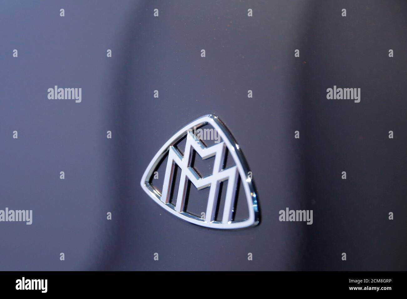 Maybach car logo hi-res stock photography and images - Alamy