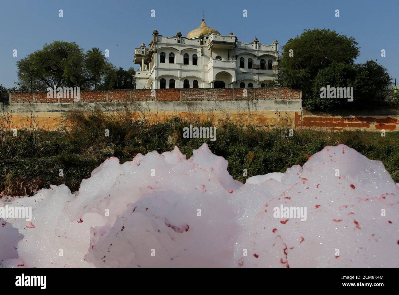 India Sewage High Resolution Stock Photography and Images - Alamy