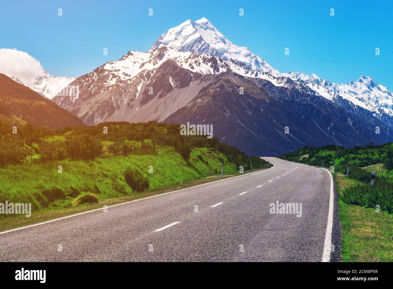Travel in new zealand hi-res stock photography and images - Alamy
