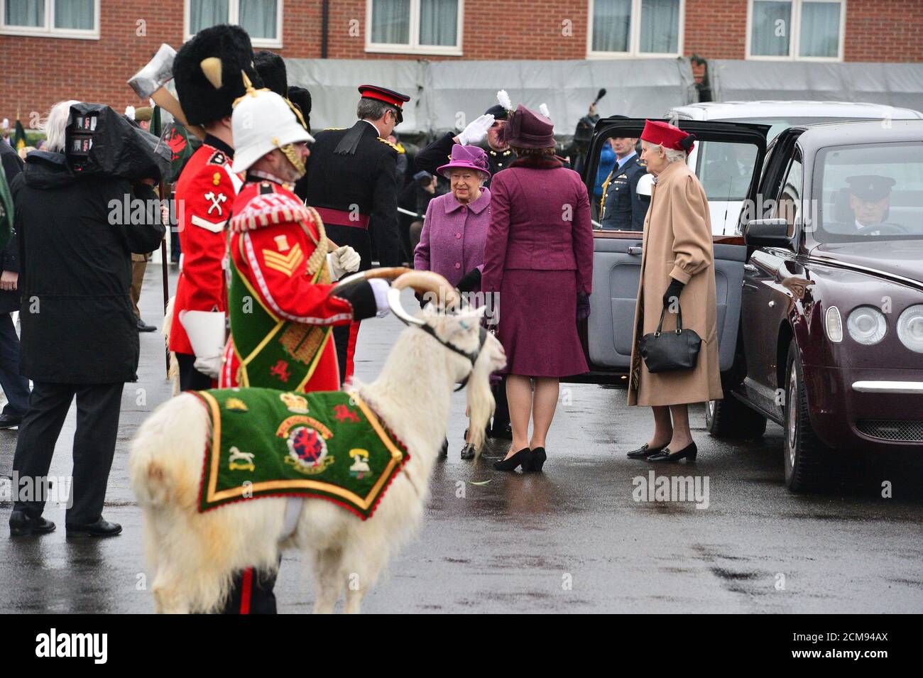 The royal welsh regiment hi-res stock photography and images - Alamy