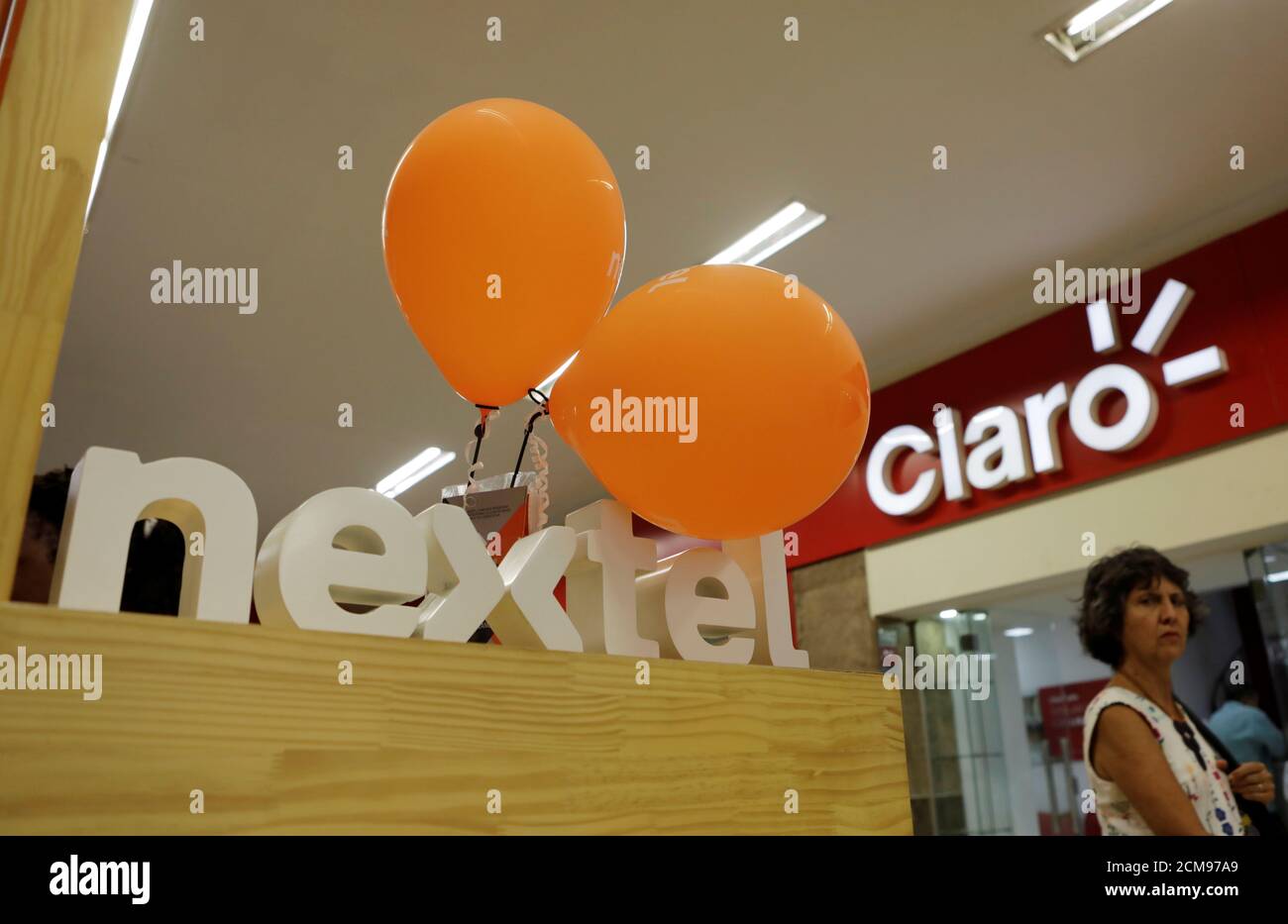 Claro Logo High Resolution Stock Photography and Images - Alamy