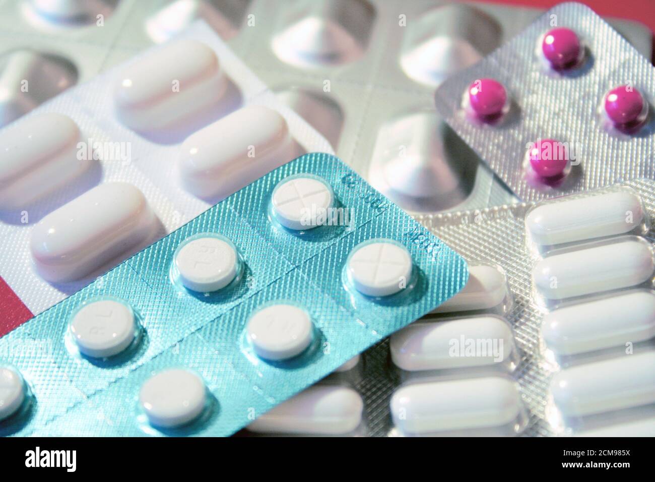 Chemotherapy tablets hi-res stock photography and images - Alamy