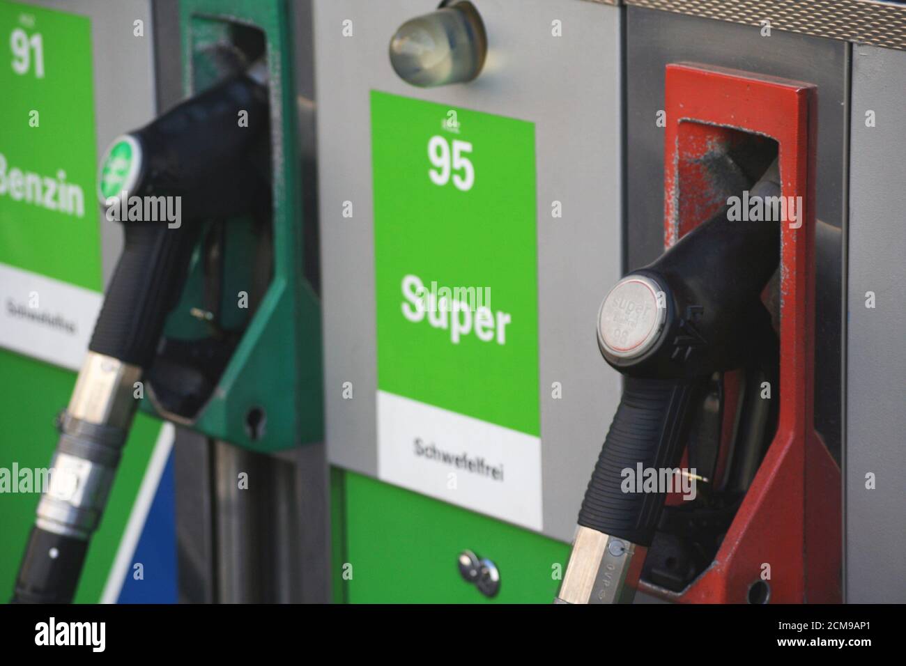 Gasoline station booth hi-res stock photography and images - Alamy