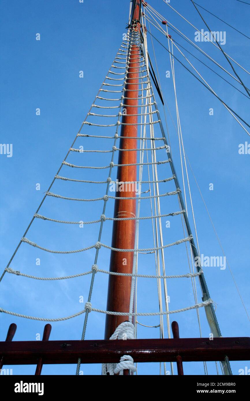 mast of a sailingboat Stock Photo - Alamy