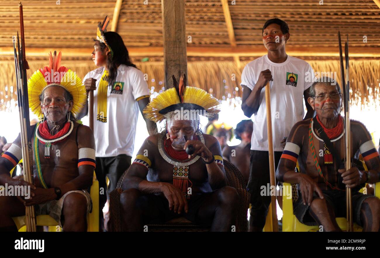 Cacique Raoni High Resolution Stock Photography and Images - Alamy