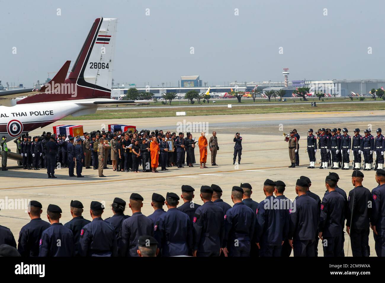 Terminal 21 shopping mall in bangkok hi-res stock photography and ...