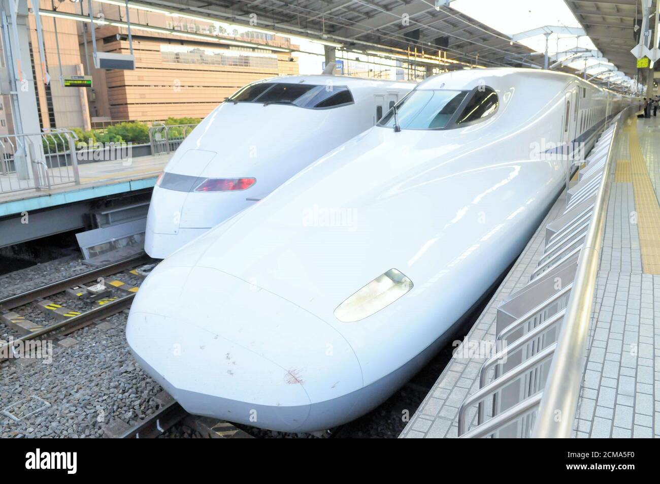 THE SHINKANSEN TRAIN, THE MODERN AND SUPER FAST TRAIN Stock Photo - Alamy