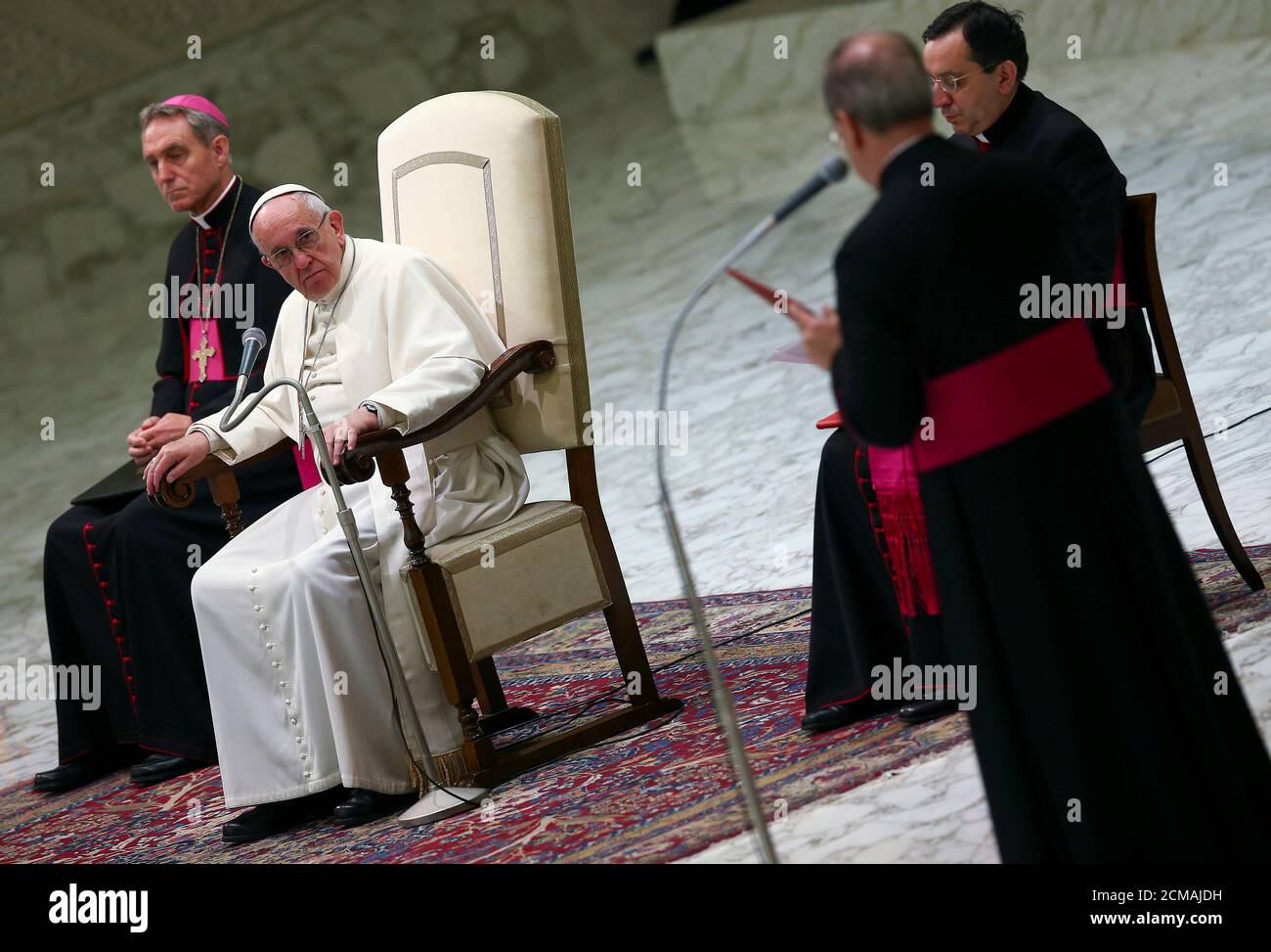 In vatican audience hall hi-res stock photography and images - Alamy