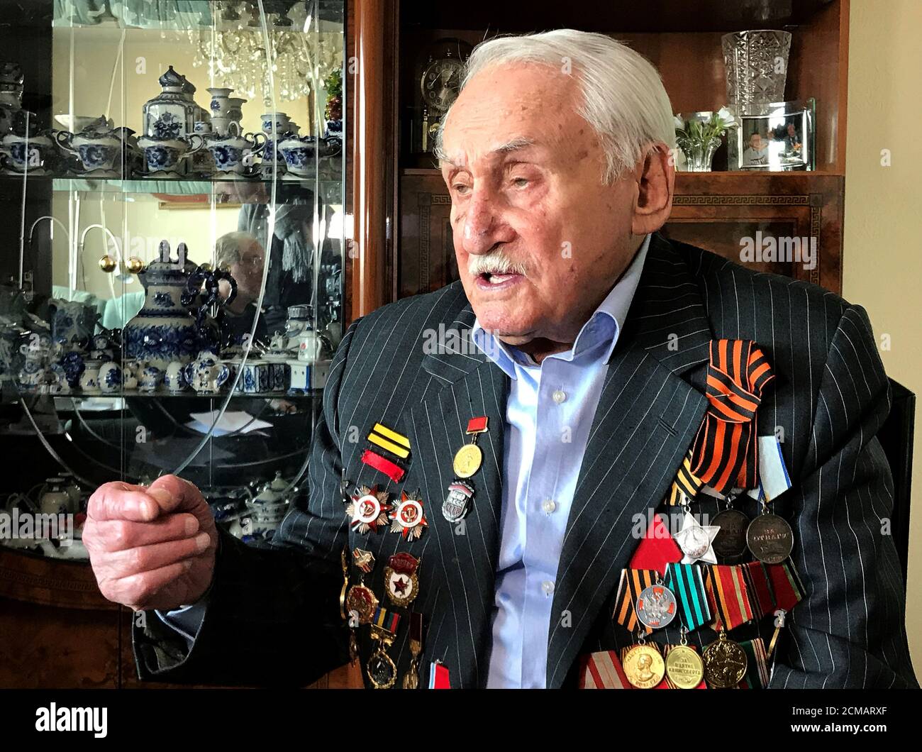 Auschwitz liberation soldiers hi-res stock photography and images - Alamy