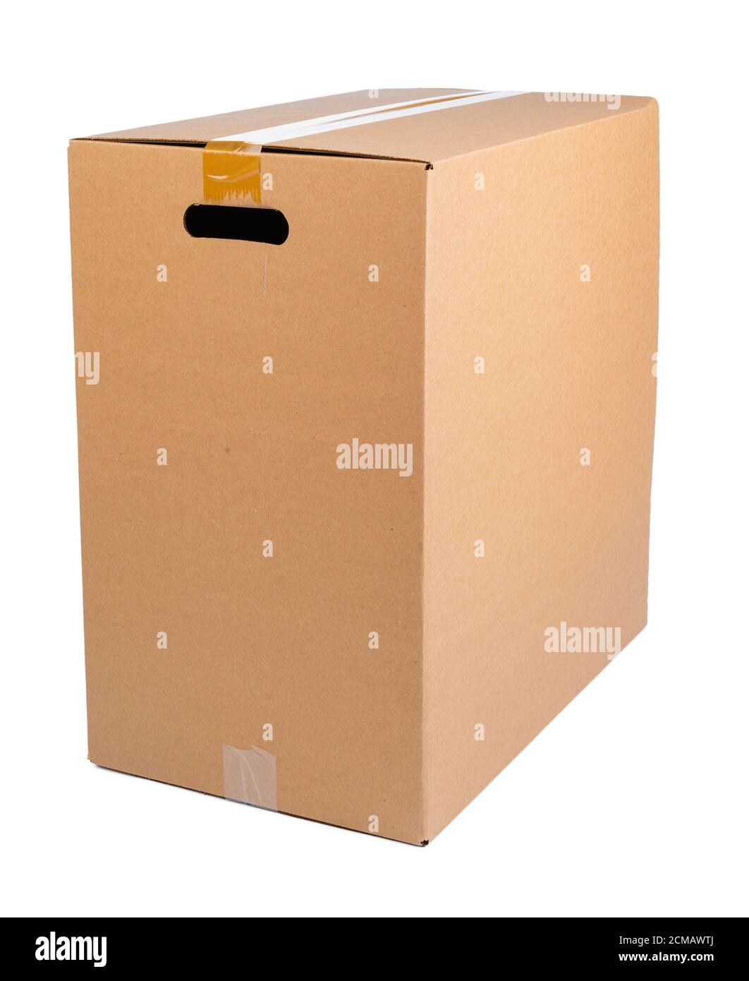 Single carton moving box isolated on white background Stock Photo - Alamy