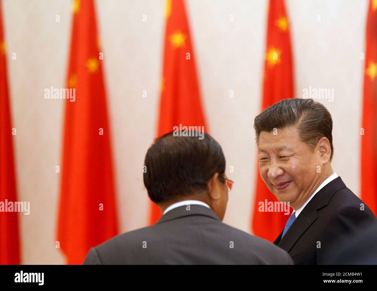 Chinese President Xi Jinping Smiles High Resolution Stock Photography ...
