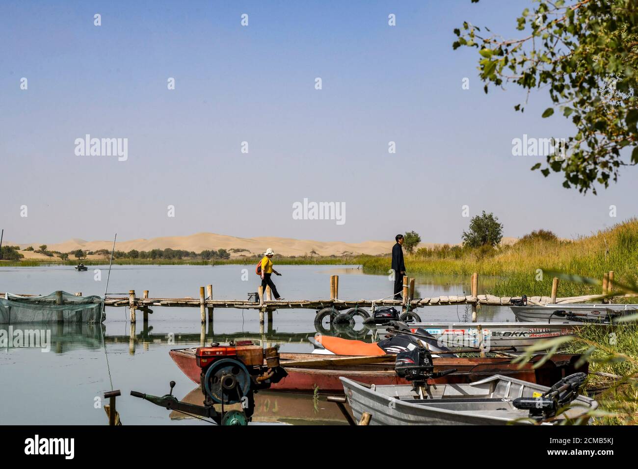 Yuli chinas xinjiang uygur autonomous hi-res stock photography and ...