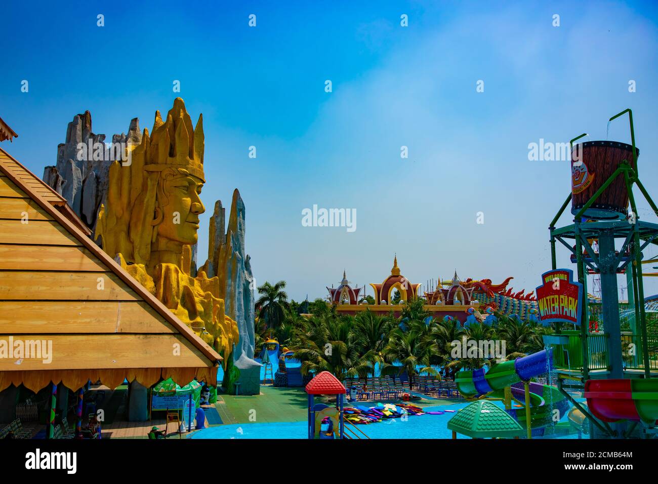 Suoi tien theme park hi-res stock photography and images - Alamy