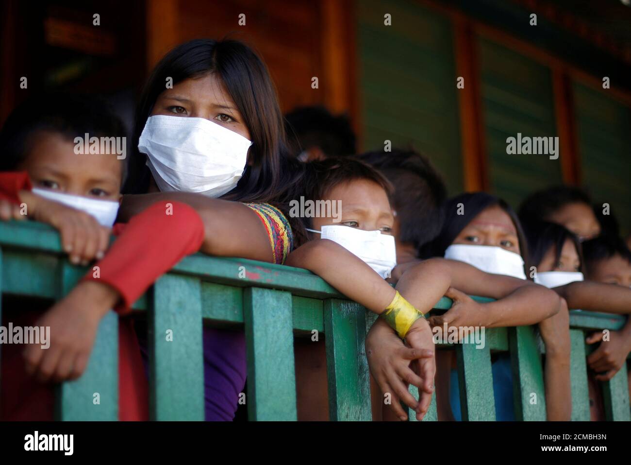 Yanomami children hi-res stock photography and images - Alamy