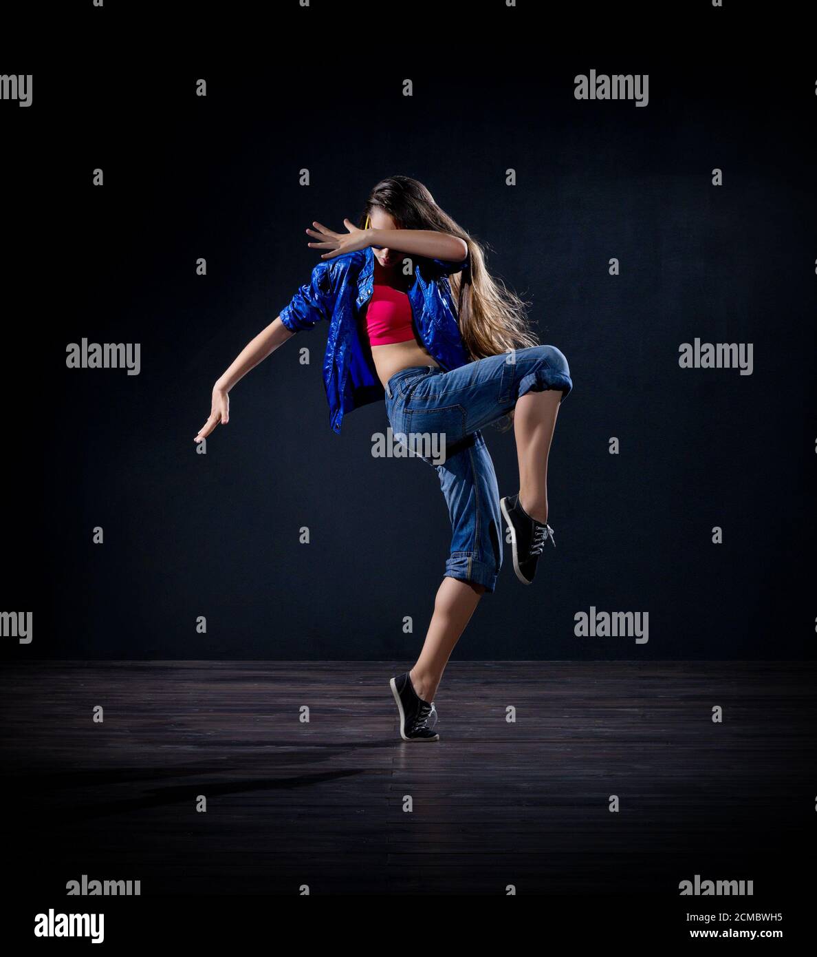 Modern dancer girl (normal version Stock Photo - Alamy