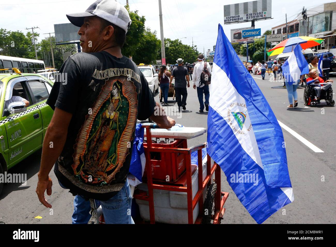 Coca cola volcano hi-res stock photography and images - Alamy