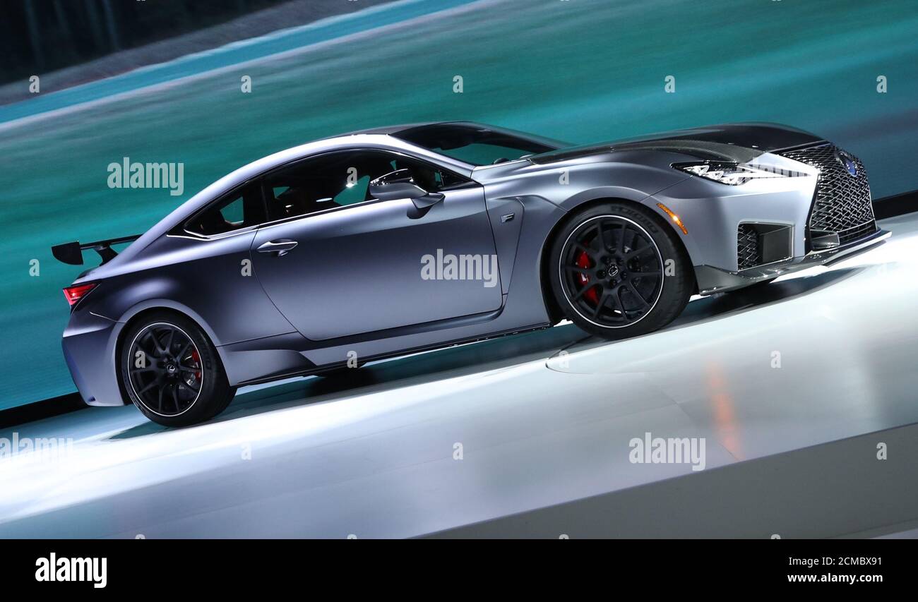 2020 lexus hi-res stock photography and images - Alamy