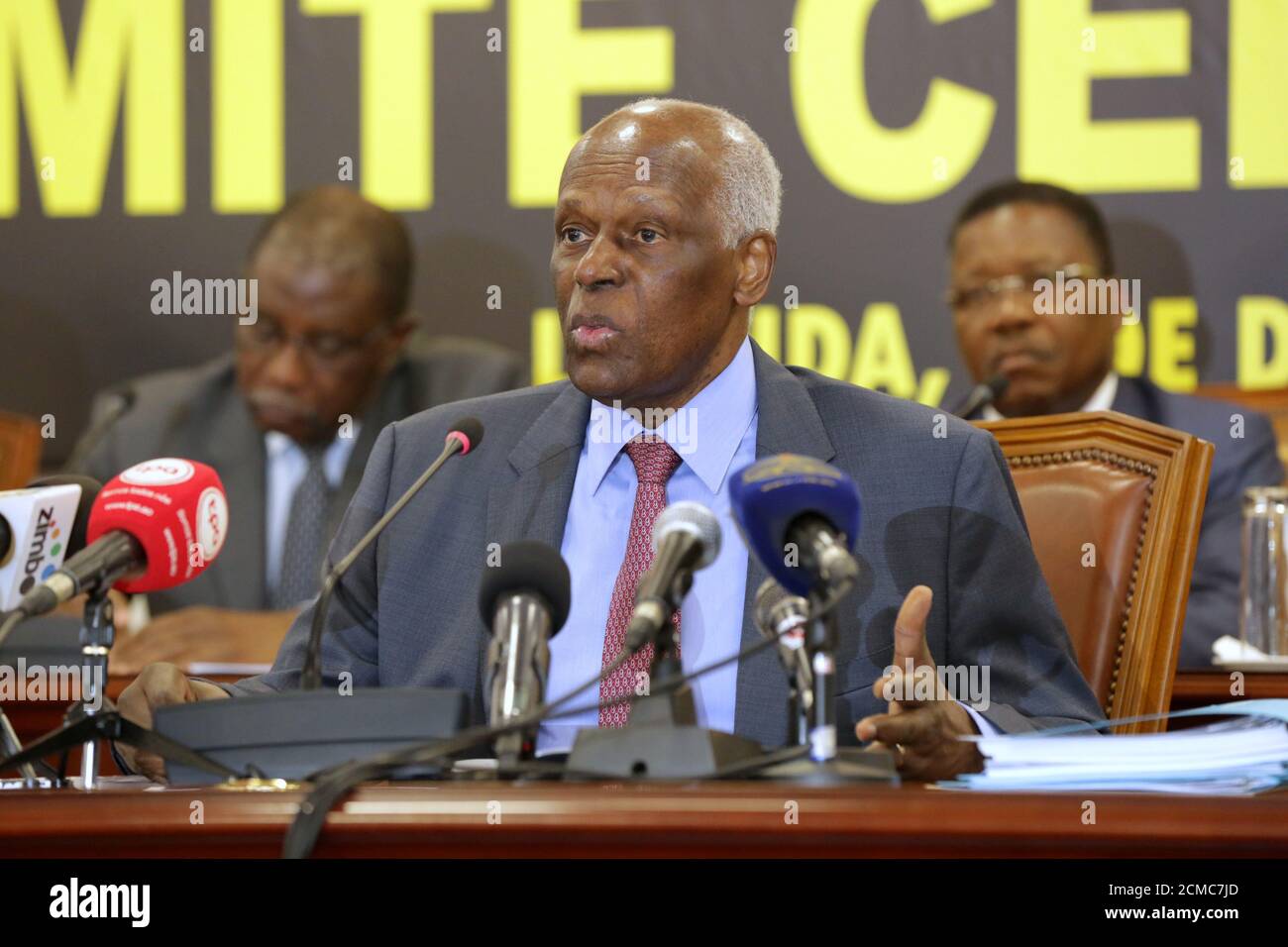 Mpla luanda angola hi-res stock photography and images - Alamy