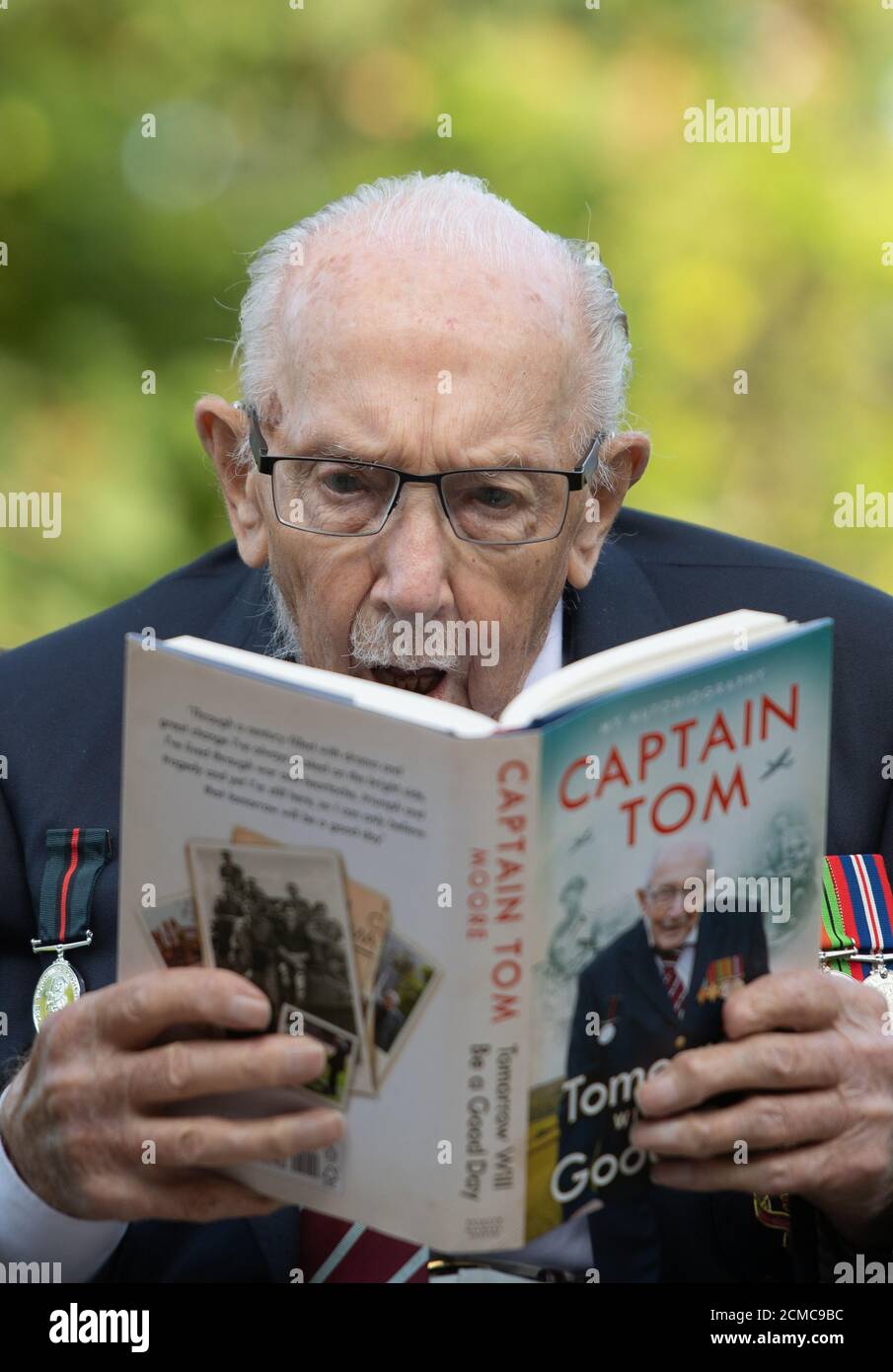 Captain tom moore home hi-res stock photography and images - Alamy