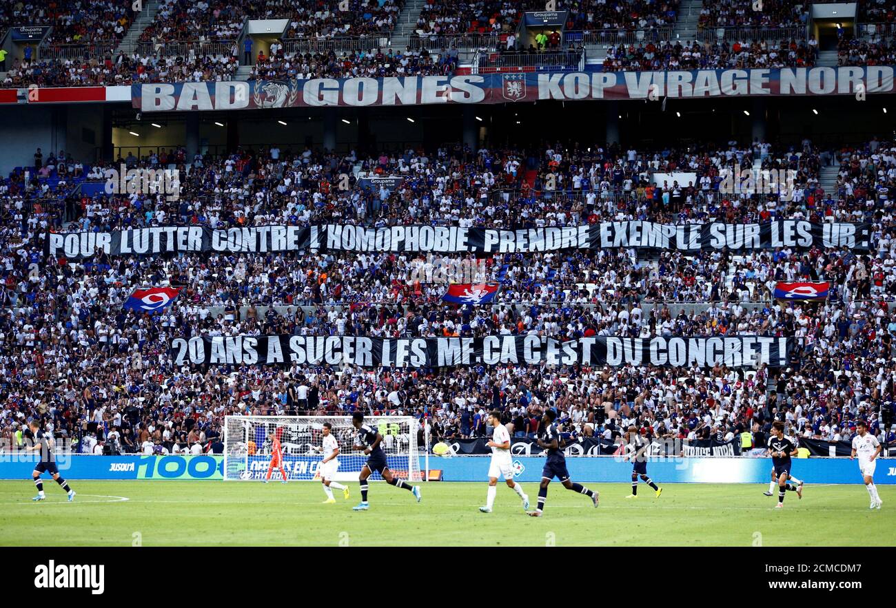 Olympique lyonnais fans general hi-res stock photography and images - Alamy