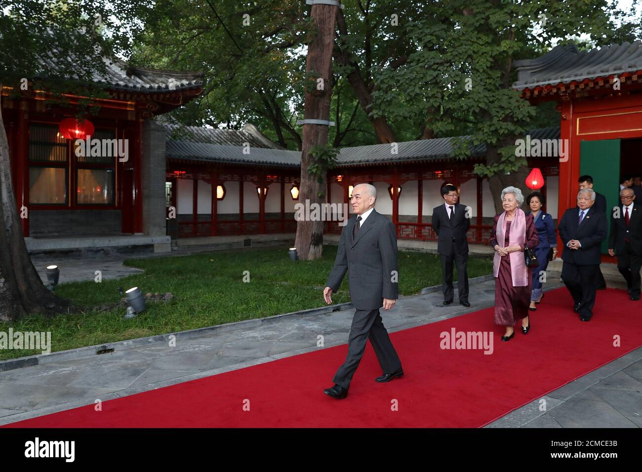 Queen mother monique hi-res stock photography and images - Alamy