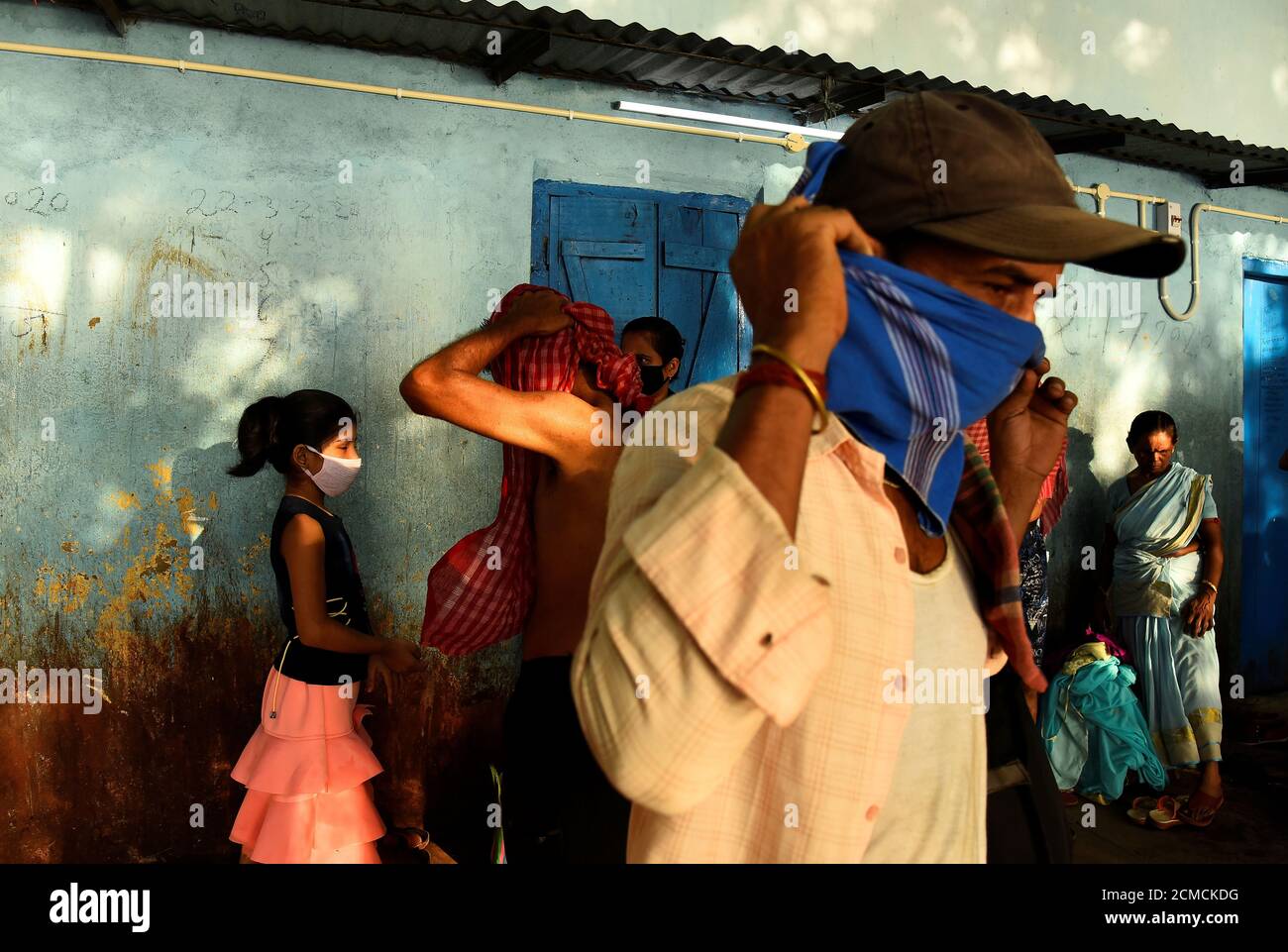 Mahalaya tarpana hi-res stock photography and images - Alamy