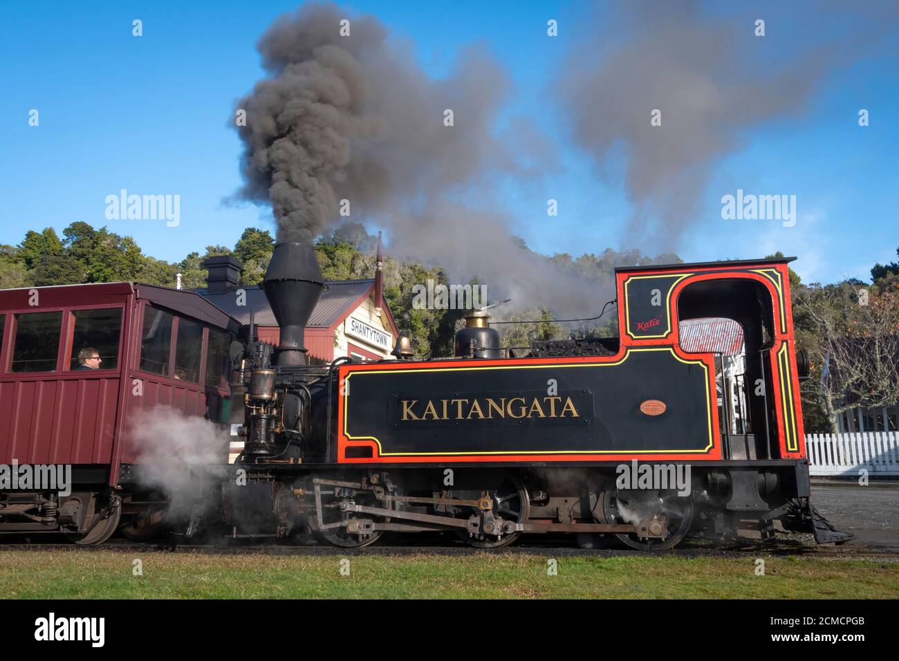 "Kaitangata" forestry steam locomotive at Shantytown, near Greymouth ...